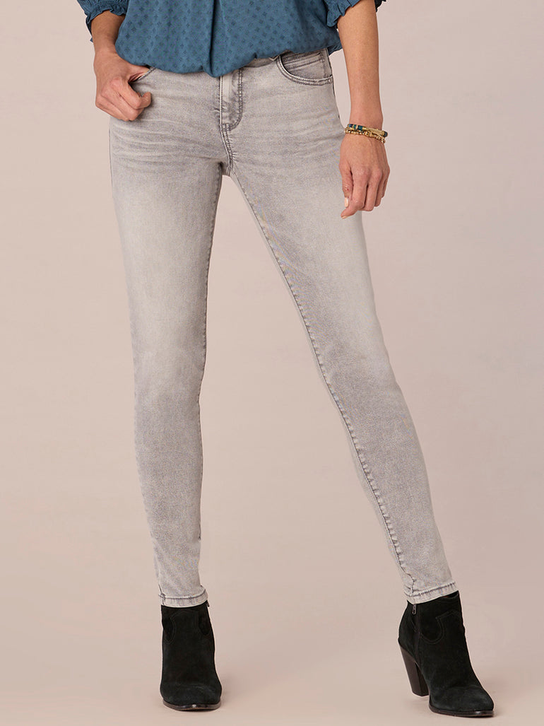 Women's Grey Jeans | Grey Denim Jeans | Democracy® Clothing – Democracy ...